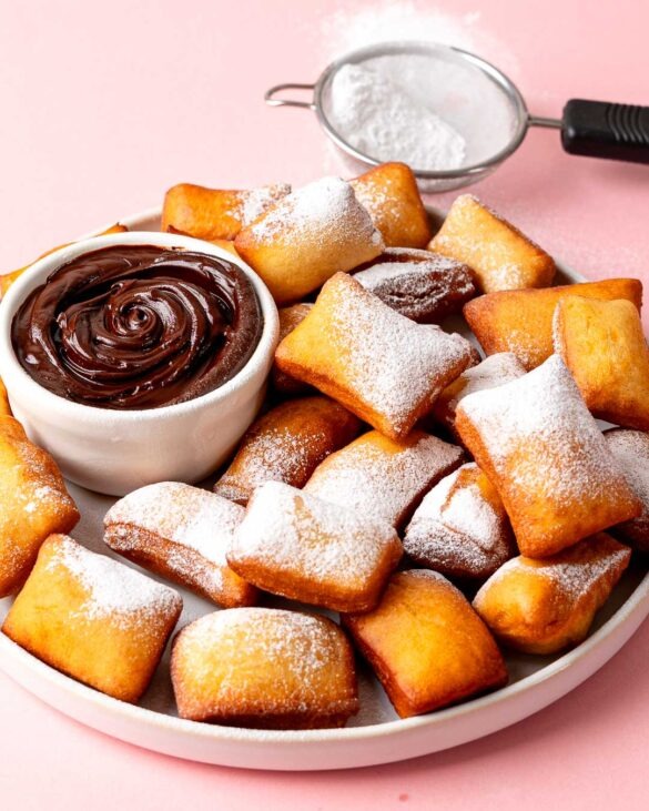 Mini Beignets – Easy no yeast recipe - Ems Foodie Fix