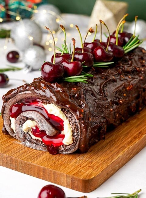 Viral Dubai Chocolate Bar Cake - Ems Foodie Fix