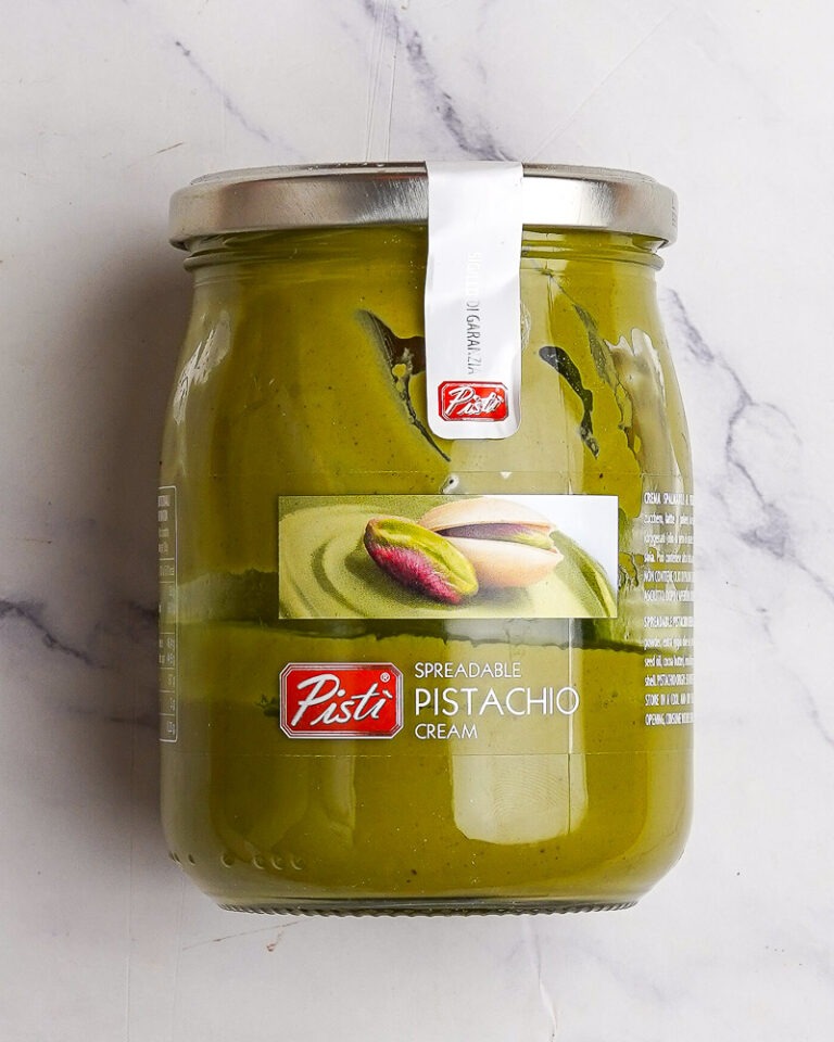 The Best Pistachio Chocolate Cake – Rich, Moist & Irresistible! - Ems ...