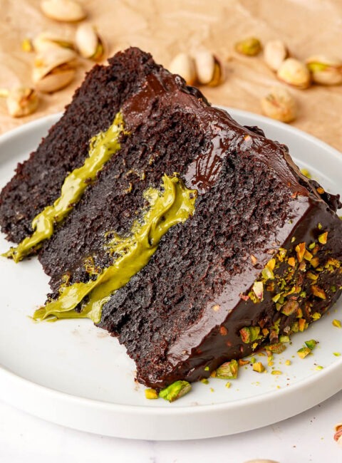 Viral Dubai Chocolate Bar Cake - Ems Foodie Fix
