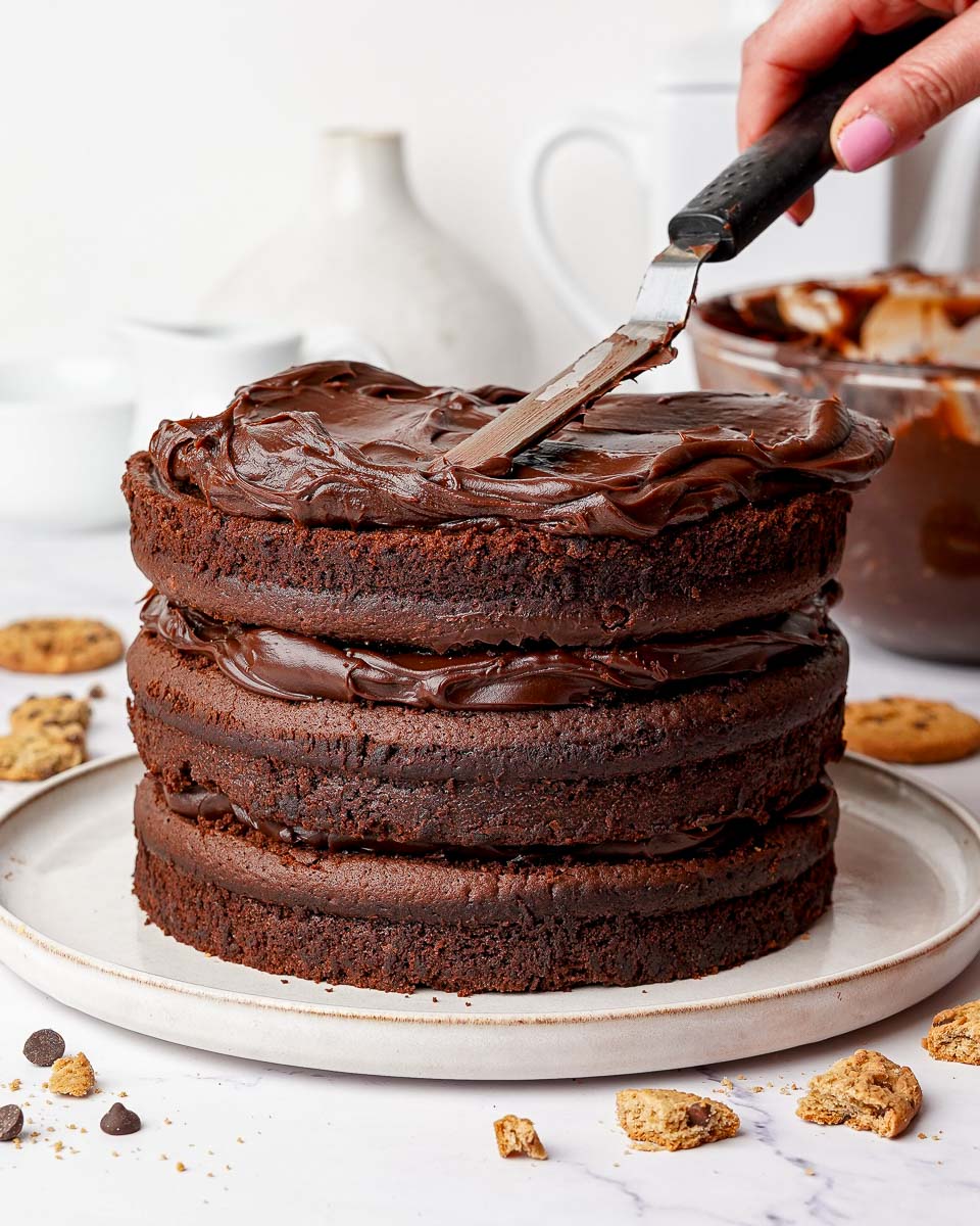 The Ultimate Chocolate Chip Cookie Cake (With Cookies Inside!) - Ems ...