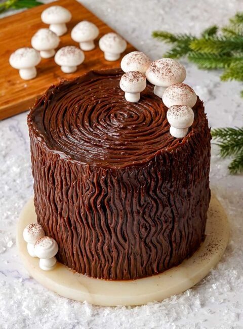Full Giant Ferrero Rocher Christmas Bauble Cake (Easy Festive Show ...